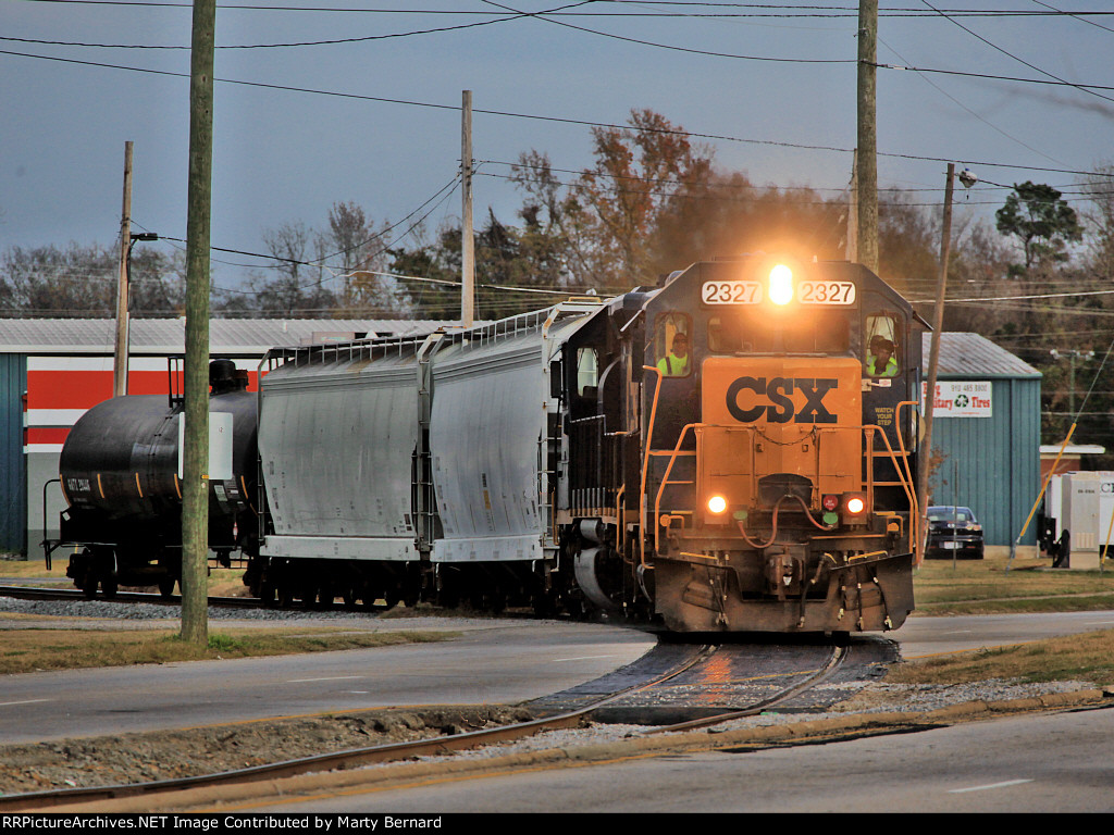 CSX Road Slug 2327 and Mother 6916